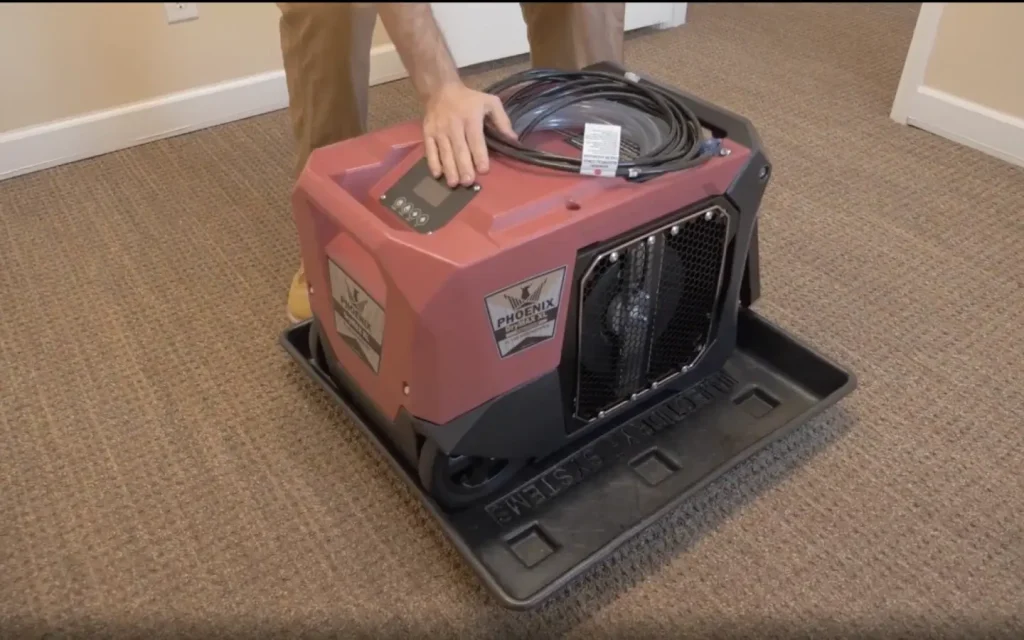 10 Must-Have Water Damage Restoration Tools